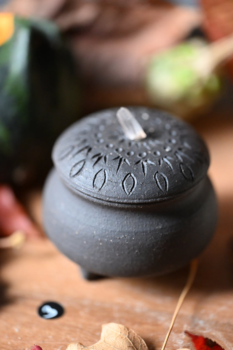 Extra Mini Cauldron No. 3 – Native House Ceramic Co.