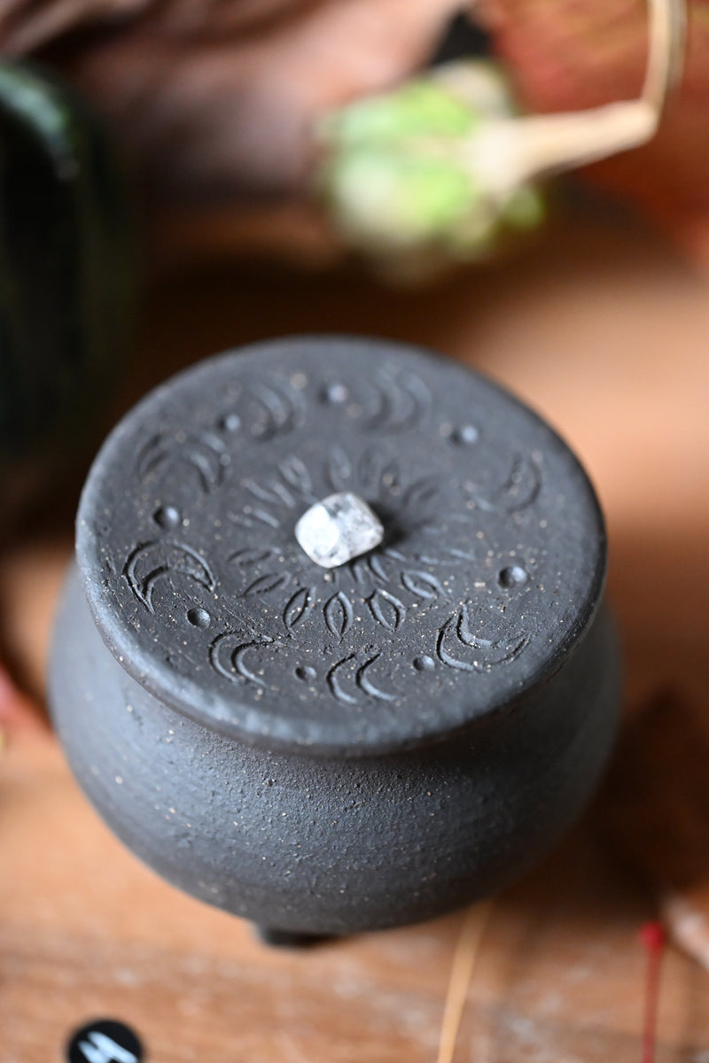 Extra Mini Cauldron No. 4 – Native House Ceramic Co.